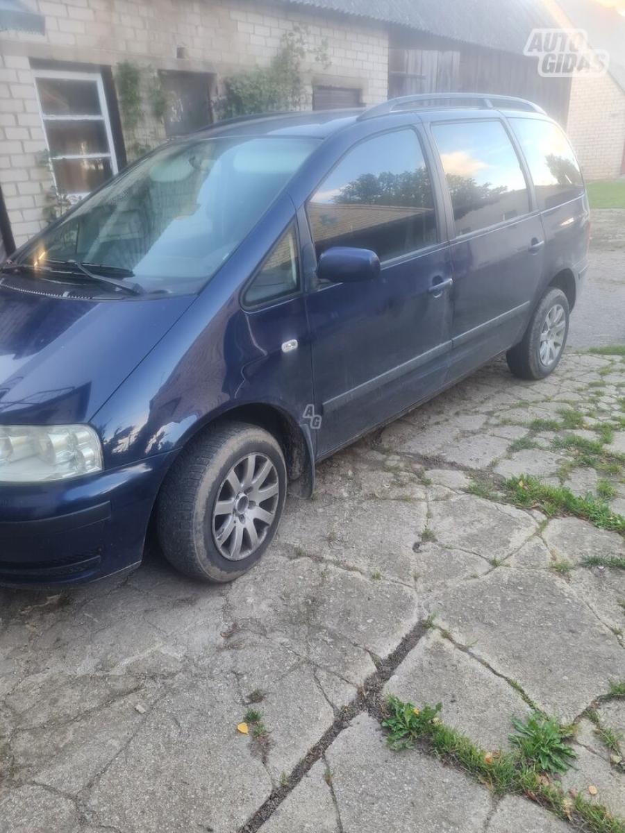 Volkswagen Sharan 2000 in Joniskis, with an engine capacity of 1.90 L and mileage of 464 thousand km for 1000 €, photo 3 on AUTOMOTO.COM.LV