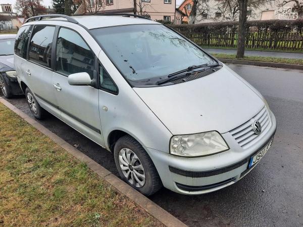 Volkswagen Sharan 2001 Panevēža, ar dzinēja tilpumu 1.90 L un nobraukumu 30 tūkst. km par 470 €, foto 1 vietnē AUTOMOTO.COM.LV