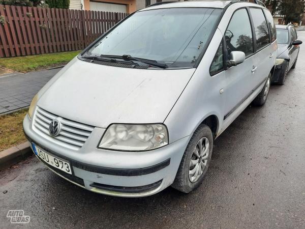 Volkswagen Sharan 2001 Panevēža, ar dzinēja tilpumu 1.90 L un nobraukumu 30 tūkst. km par 470 €, foto 2 vietnē AUTOMOTO.COM.LV