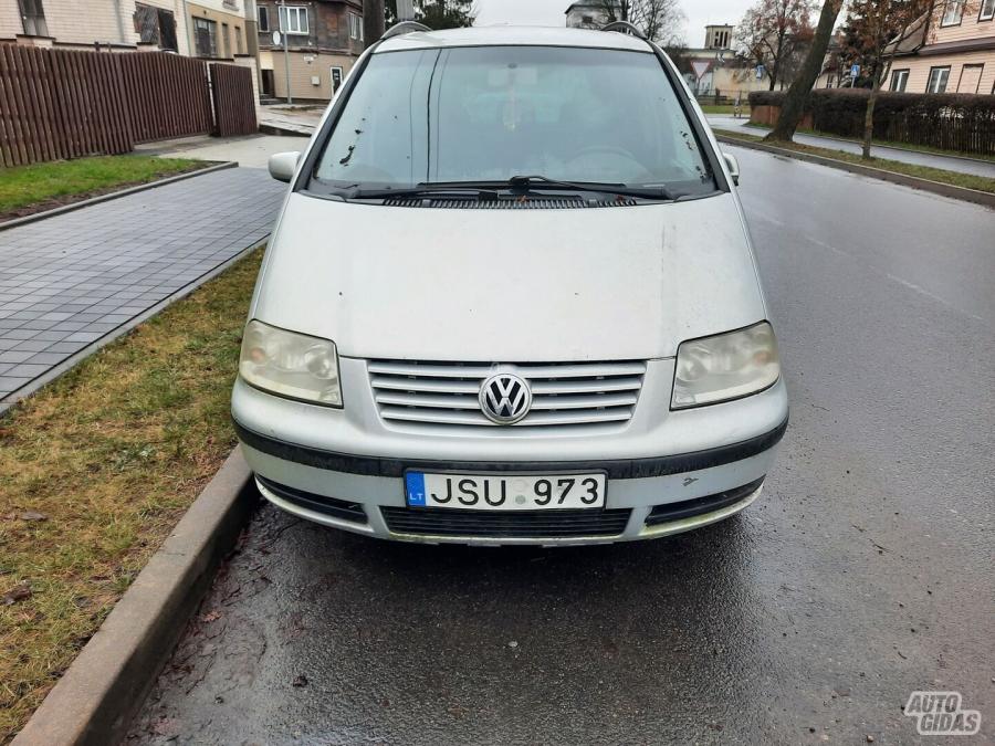 Volkswagen Sharan 2001 Panevēža, ar dzinēja tilpumu 1.90 L un nobraukumu 30 tūkst. km par 470 €, foto 3 vietnē AUTOMOTO.COM.LV