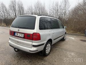 Volkswagen Sharan 2001 in Rezekne, with an engine capacity of 1.90 L and mileage of 358 thousand km for 1550 €, photo 3 on AUTOMOTO.COM.LV