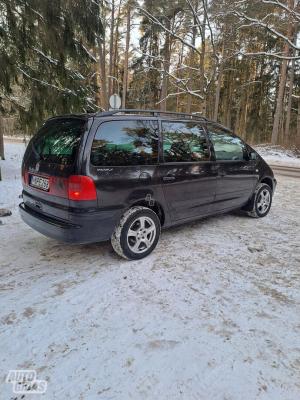 Volkswagen Sharan 2001 in Siauliai, with an engine capacity of 1.90 L and mileage of 205 thousand km for 1350 €, photo 5 on AUTOMOTO.COM.LV