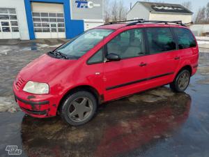 Фольксваген Шаран 2001 в Науйойи-Акмяне, объемом двигателя 1.90 л и пробегом 315 тыс. км за 1250 €, фото 3 на AUTOMOTO.COM.LV