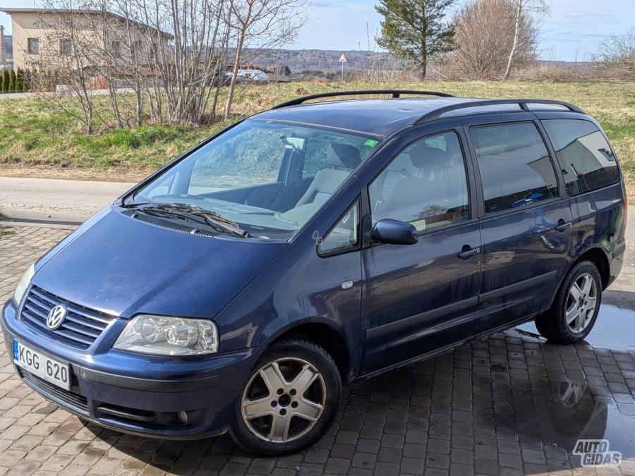 Volkswagen Sharan 2001 in Vilnius, with an engine capacity of 2.80 L and mileage of 290 thousand km for 1300 €, photo 3 on AUTOMOTO.COM.LV