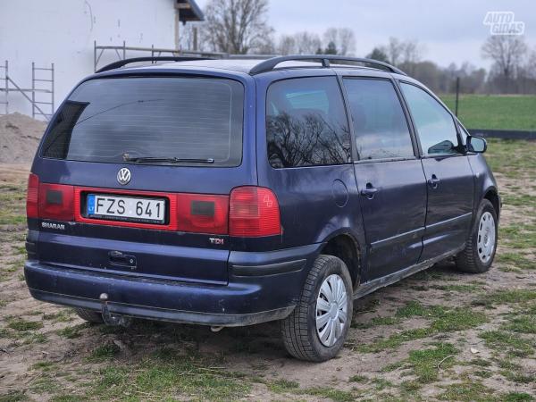 Volkswagen Sharan 2001 Jurbarkas, ar dzinēja tilpumu 1.90 L un nobraukumu 410 tūkst. km par 600 €, foto 3 vietnē AUTOMOTO.COM.LV