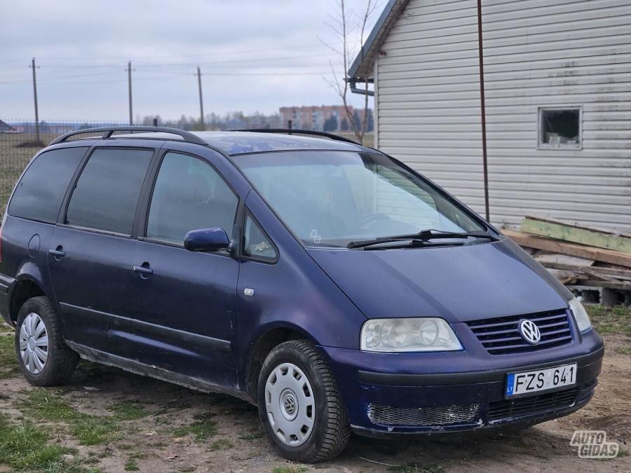 Volkswagen Sharan 2001 in Jurbarkas, with an engine capacity of 1.90 L and mileage of 410 thousand km for 600 €, photo 5 on AUTOMOTO.COM.LV