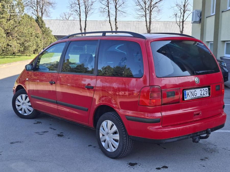 Volkswagen Sharan 2001 in Silute, with an engine capacity of 1.90 L and mileage of 306 thousand km for 1350 €, photo 4 on AUTOMOTO.COM.LV