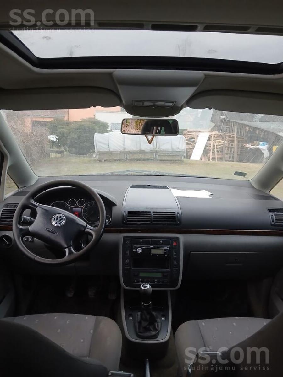Volkswagen Sharan 2001 Dobele, ar dzinēja tilpumu 2.80 L un nobraukumu 364 tūkst. km par 1300 €, foto 7 vietnē AUTOMOTO.COM.LV