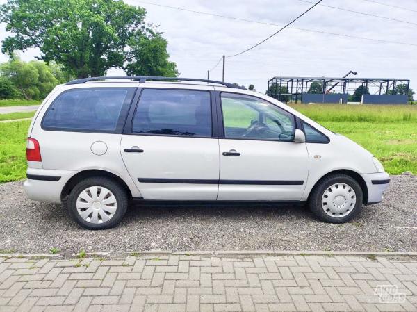 Volkswagen Sharan 2001 in Bliudziai, with an engine capacity of 1.90 L and mileage of 429 thousand km for 1530 €, photo 2 on AUTOMOTO.COM.LV