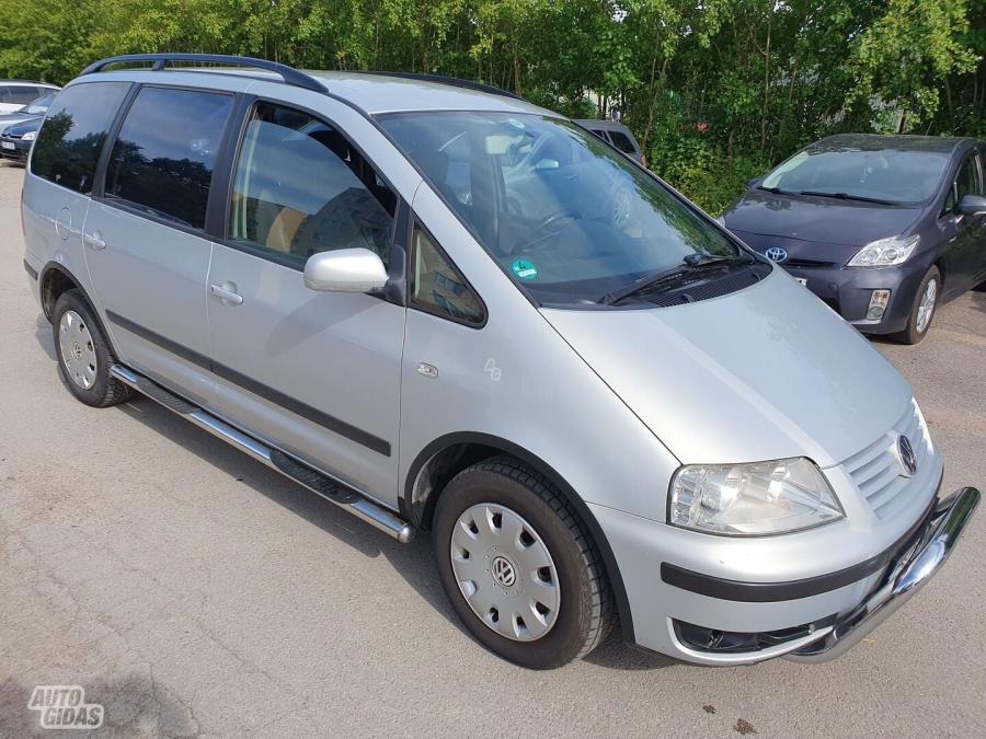 Volkswagen Sharan 2001 in Siauliai, with an engine capacity of 1.90 L and mileage of 292 thousand km for 1950 €, photo 12 on AUTOMOTO.COM.LV