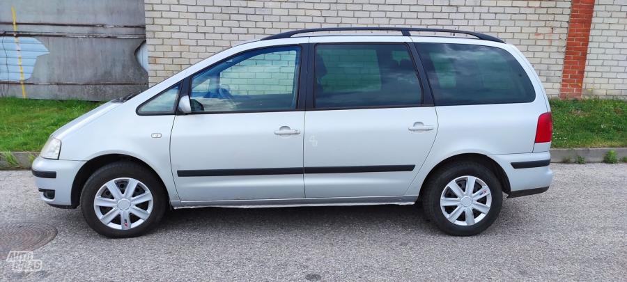 Volkswagen Sharan 2001 Kauņa, ar dzinēja tilpumu 1.90 L un nobraukumu 480 tūkst. km par 1300 €, foto 5 vietnē AUTOMOTO.COM.LV