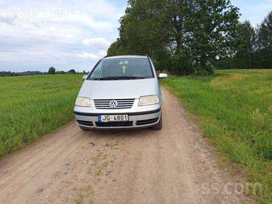 Volkswagen Sharan 2002 Madona, ar dzinēja tilpumu 1.90 L un nobraukumu 390 tūkst. km par 700 €, foto 2 vietnē AUTOMOTO.COM.LV