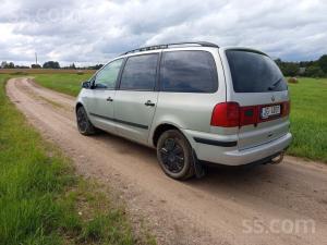 Volkswagen Sharan 2002 Madona, ar dzinēja tilpumu 1.90 L un nobraukumu 390 tūkst. km par 700 €, foto 3 vietnē AUTOMOTO.COM.LV