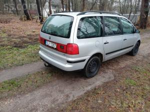 Volkswagen Sharan 2002 Jūrmala, ar dzinēja tilpumu 2.00 L un nobraukumu 333 tūkst. km par 1350 €, foto 4 vietnē AUTOMOTO.COM.LV