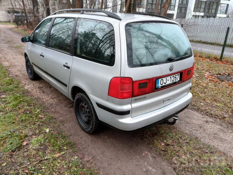 Volkswagen Sharan 2002 Jūrmala, ar dzinēja tilpumu 2.00 L un nobraukumu 333 tūkst. km par 1350 €, foto 6 vietnē AUTOMOTO.COM.LV