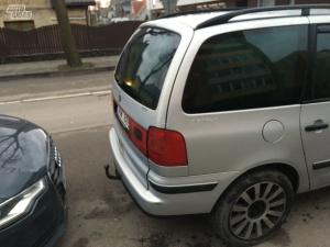Volkswagen Sharan 2002 in Siauliai, with an engine capacity of 1.90 L and mileage of 373 thousand km for 1000 €, photo 4 on AUTOMOTO.COM.LV