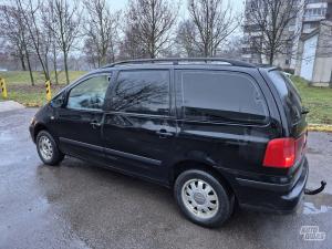 Volkswagen Sharan 2002 Viļņa, ar dzinēja tilpumu 2.00 L un nobraukumu 2456 tūkst. km par 880 €, foto 2 vietnē AUTOMOTO.COM.LV
