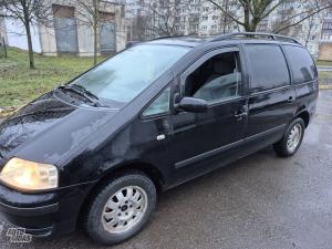 Volkswagen Sharan 2002 Viļņa, ar dzinēja tilpumu 2.00 L un nobraukumu 2456 tūkst. km par 880 €, foto 3 vietnē AUTOMOTO.COM.LV