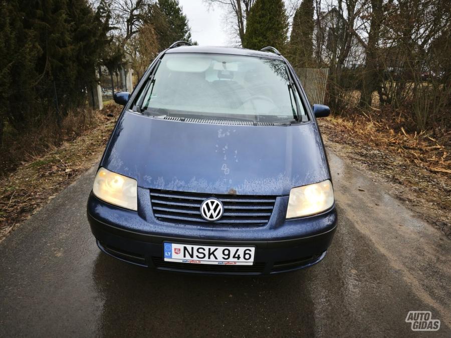 Volkswagen Sharan 2002 in Alytus, with an engine capacity of 1.90 L and mileage of 385 thousand km for 570 €, photo 1 on AUTOMOTO.COM.LV
