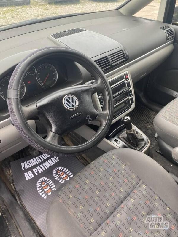 Volkswagen Sharan 2002 in Kretinga, with an engine capacity of 1.90 L and mileage of 350 thousand km for 1400 €, photo 5 on AUTOMOTO.COM.LV