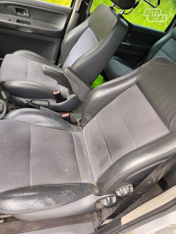 Volkswagen Sharan 2002 Viļņa, ar dzinēja tilpumu 1.90 L un nobraukumu 260 tūkst. km par 1750 €, foto 7 vietnē AUTOMOTO.COM.LV