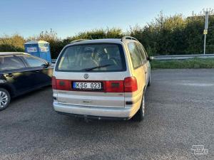 Volkswagen Sharan 2003 in Telschi, with an engine capacity of 1.90 L and mileage of 290 thousand km for 850 €, photo 11 on AUTOMOTO.COM.LV