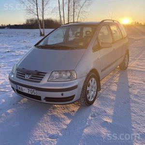 Volkswagen Sharan 2003 Ogre, ar dzinēja tilpumu 1.80 L un nobraukumu 425 tūkst. km par 1700 €, foto  vietnē AUTOMOTO.COM.LV