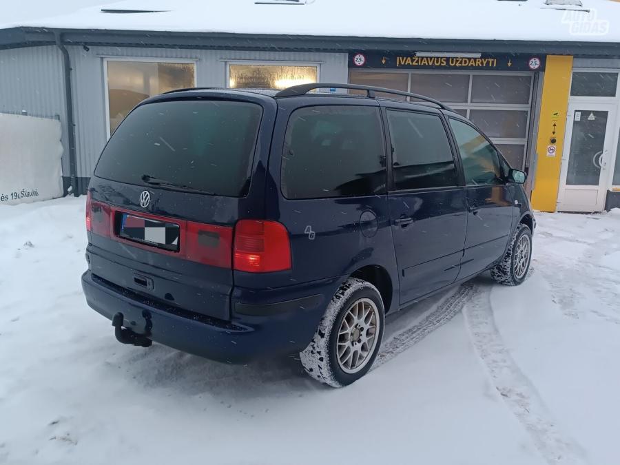Volkswagen Sharan 2003 Šauļi, ar dzinēja tilpumu 1.90 L un nobraukumu 200 tūkst. km par 1650 €, foto 3 vietnē AUTOMOTO.COM.LV