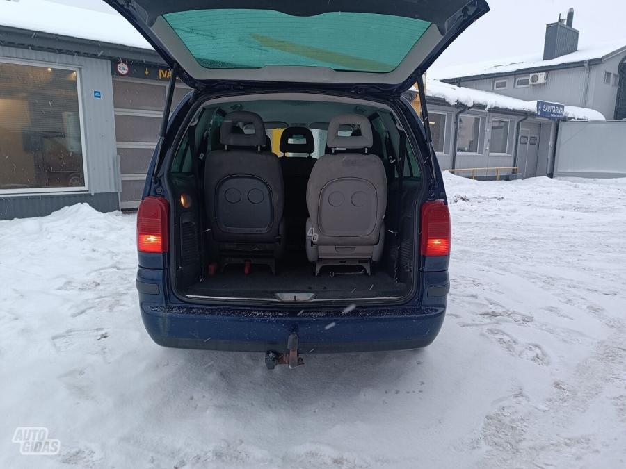 Volkswagen Sharan 2003 Šauļi, ar dzinēja tilpumu 1.90 L un nobraukumu 200 tūkst. km par 1650 €, foto 4 vietnē AUTOMOTO.COM.LV