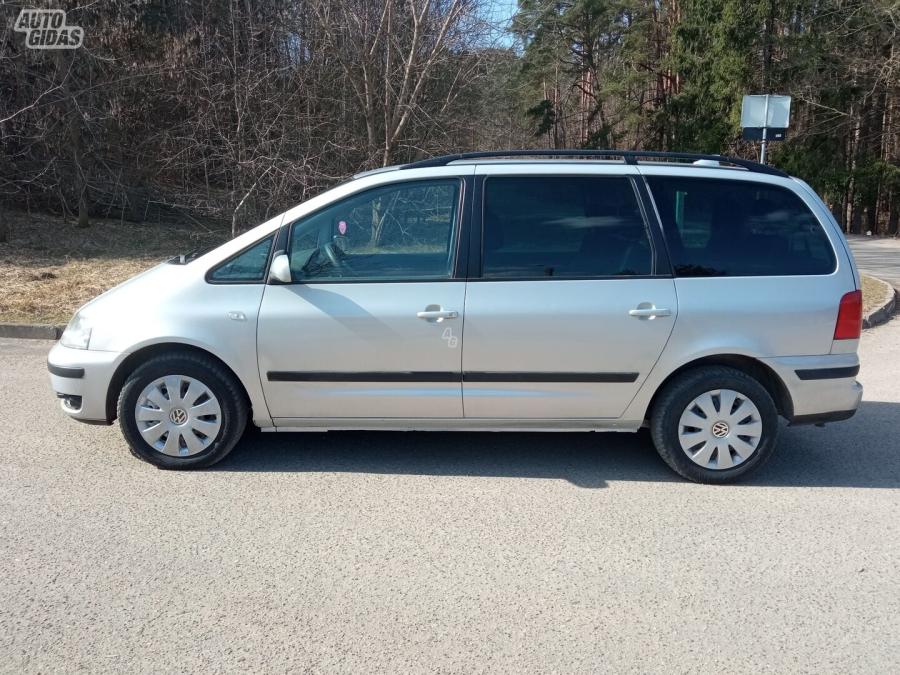 Volkswagen Sharan 2003 in Vilnius, with an engine capacity of 1.90 L and mileage of 260 thousand km for 1990 €, photo 3 on AUTOMOTO.COM.LV