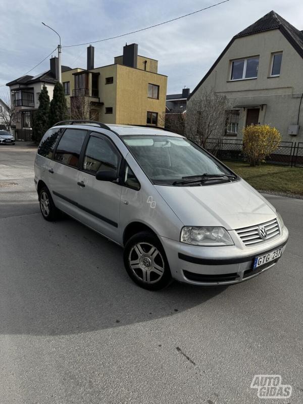 Volkswagen Sharan 2003 Šauļi, ar dzinēja tilpumu 1.90 L un nobraukumu 380 tūkst. km par 1550 €, foto 2 vietnē AUTOMOTO.COM.LV