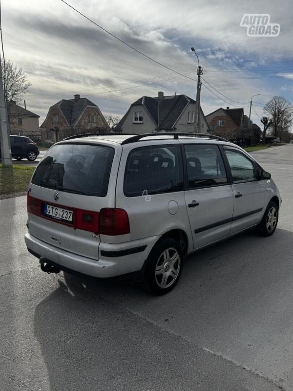 Volkswagen Sharan 2003 Šauļi, ar dzinēja tilpumu 1.90 L un nobraukumu 380 tūkst. km par 1550 €, foto 4 vietnē AUTOMOTO.COM.LV
