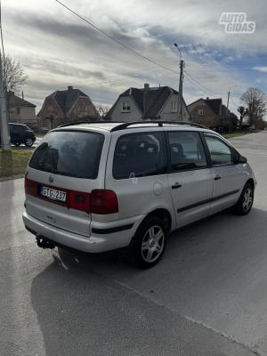 Volkswagen Sharan 2003 Šauļi, ar dzinēja tilpumu 1.90 L un nobraukumu 380 tūkst. km par 1550 €, foto 5 vietnē AUTOMOTO.COM.LV