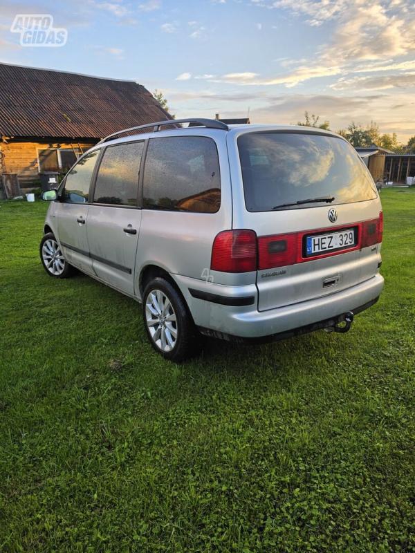 Фольксваген Шаран 2003 в Пабраде на AUTOMOTO.COM.LV Фольксваген Шаран 2003 в Пабраде, объемом двигателя 1.90 л и пробегом 370 тыс. км за 1300 €, фото 4 на AUTOMOTO.COM.LV