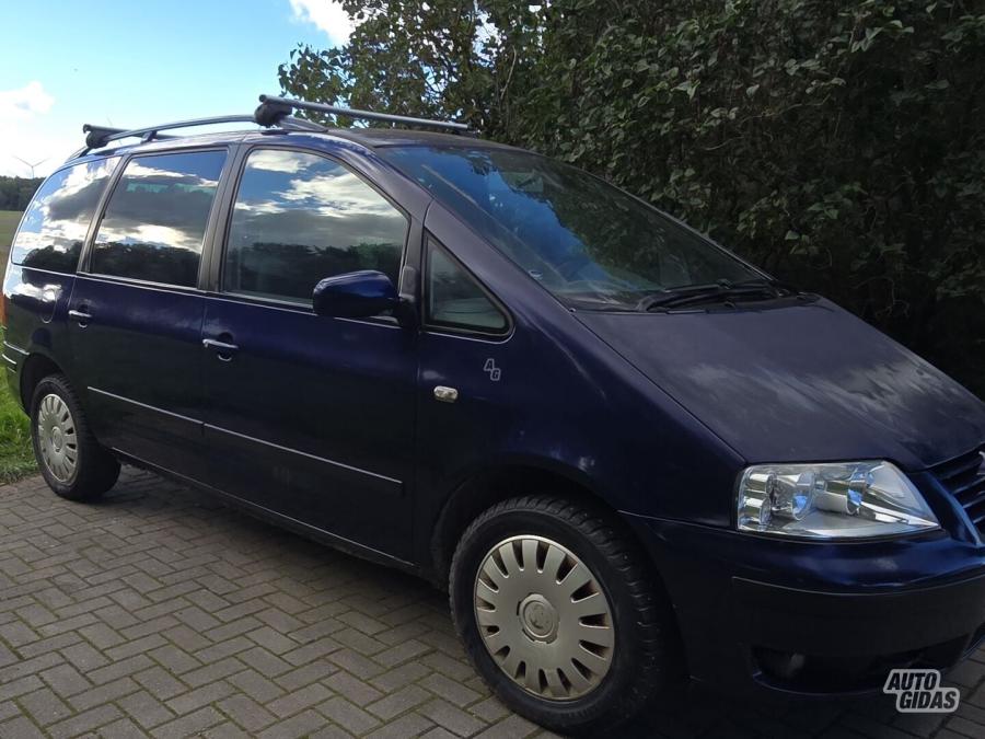 Volkswagen Sharan 2003 in Telschi, with an engine capacity of 2.00 L and mileage of 30 thousand km for 680 €, photo 3 on AUTOMOTO.COM.LV