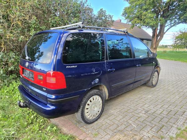Volkswagen Sharan 2003 in Telschi, with an engine capacity of 2.00 L and mileage of 30 thousand km for 680 €, photo 8 on AUTOMOTO.COM.LV