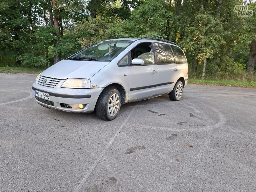 Volkswagen Sharan 2003 in Silale, with an engine capacity of 1.90 L and mileage of 300 thousand km for 850 €, photo 3 on AUTOMOTO.COM.LV