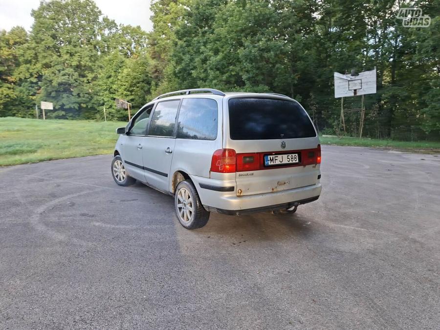 Volkswagen Sharan 2003 in Silale, with an engine capacity of 1.90 L and mileage of 300 thousand km for 850 €, photo 7 on AUTOMOTO.COM.LV