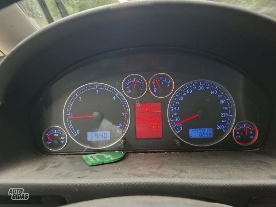Volkswagen Sharan 2003 in Silale, with an engine capacity of 1.90 L and mileage of 300 thousand km for 850 €, photo 12 on AUTOMOTO.COM.LV