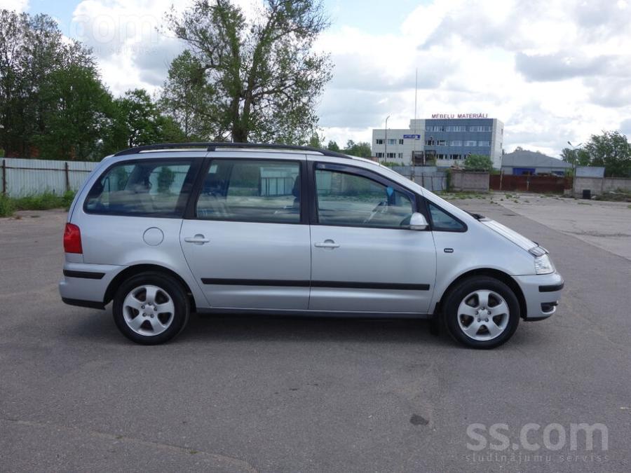 Volkswagen Sharan 2004 Rīga, ar dzinēja tilpumu 1.90 L un nobraukumu 294 tūkst. km par 2350 €, foto 23 vietnē AUTOMOTO.COM.LV