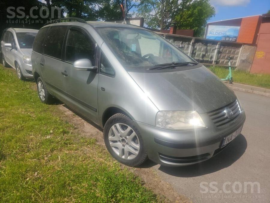 Volkswagen Sharan 2004 Rīga, ar dzinēja tilpumu 1.90 L un nobraukumu 0 tūkst. km par 2400 €, foto 1 vietnē AUTOMOTO.COM.LV