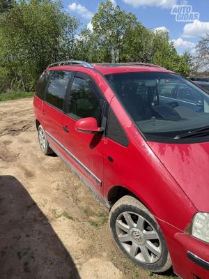 Volkswagen Sharan 2004 in Vilnius, with an engine capacity of 1.90 L and mileage of 370 thousand km for 1000 €, photo 5 on AUTOMOTO.COM.LV