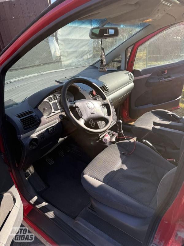 Volkswagen Sharan 2004 in Vilnius, with an engine capacity of 1.90 L and mileage of 370 thousand km for 1000 €, photo 6 on AUTOMOTO.COM.LV