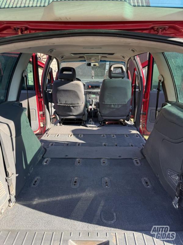 Volkswagen Sharan 2004 in Vilnius, with an engine capacity of 1.90 L and mileage of 370 thousand km for 1000 €, photo 9 on AUTOMOTO.COM.LV