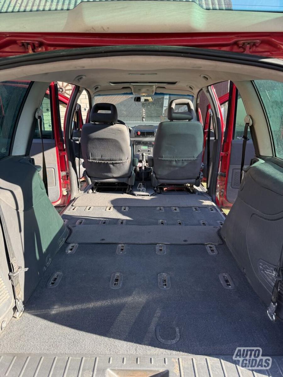 Volkswagen Sharan 2004 in Vilnius, with an engine capacity of 1.90 L and mileage of 370 thousand km for 1000 €, photo 10 on AUTOMOTO.COM.LV