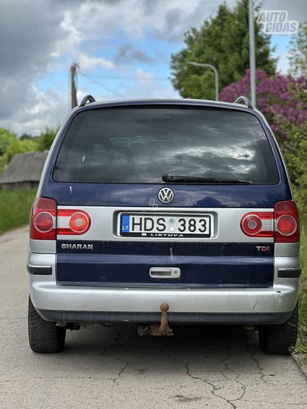 Volkswagen Sharan 2004 Viļņa, ar dzinēja tilpumu 1.90 L un nobraukumu 450 tūkst. km par 699 €, foto 9 vietnē AUTOMOTO.COM.LV