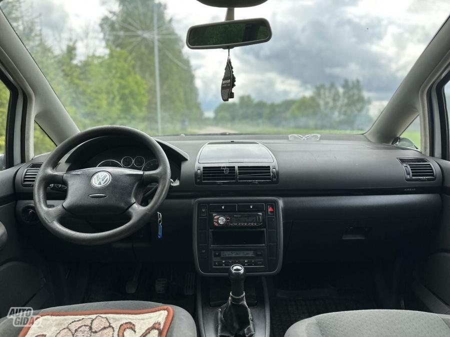 Фольксваген Шаран 2004 в Вильнюс, объемом двигателя 1.90 л и пробегом 450 тыс. км за 699 €, фото 19 на AUTOMOTO.COM.LV