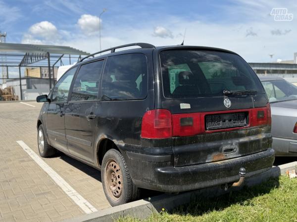 Фольксваген Шаран 2004 в Каунас, объемом двигателя 1.90 л и пробегом 334 тыс. км за 350 €, фото 4 на AUTOMOTO.COM.LV