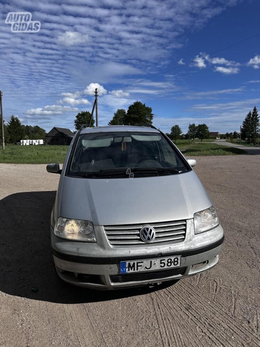 Volkswagen Sharan 2004 Kelmė, ar dzinēja tilpumu 1.90 L un nobraukumu 300 tūkst. km par 1000 €, foto 3 vietnē AUTOMOTO.COM.LV