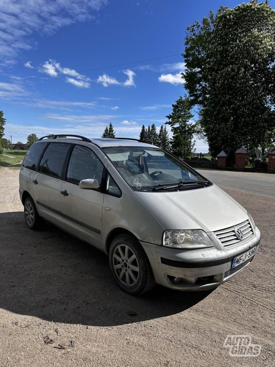 Volkswagen Sharan 2004 Kelmė, ar dzinēja tilpumu 1.90 L un nobraukumu 300 tūkst. km par 1000 €, foto 4 vietnē AUTOMOTO.COM.LV
